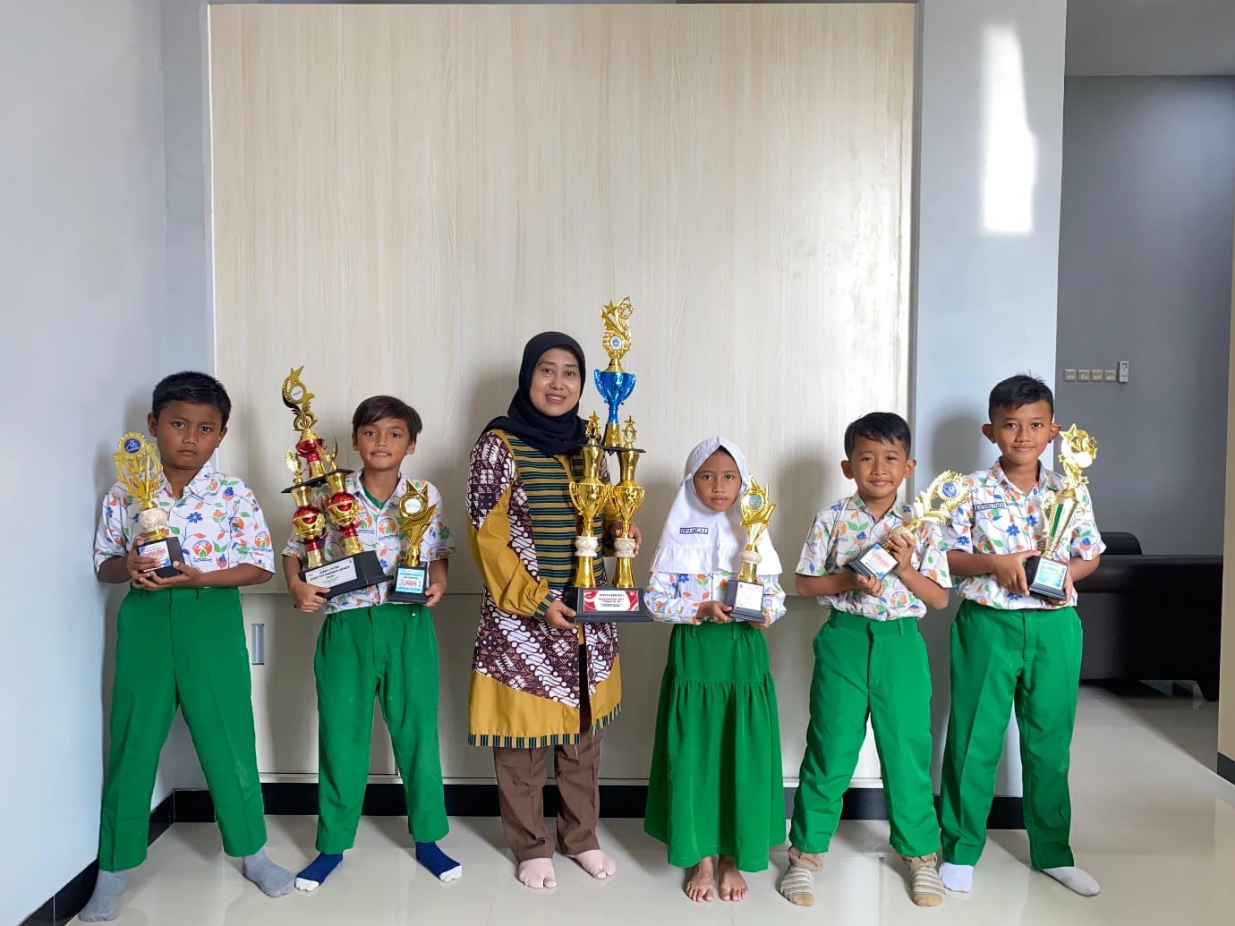 Dulang Prestasi di Akhir Tahun 2024 Sekolah Alam Citra Insani Unjuk ...